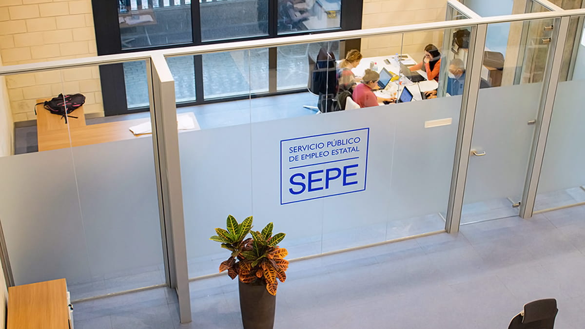 El SEPE explica que requisito debe cumplir una persona divorciada para ... El SEPE explica que requisito debe cumplir una persona divorciada para ...
