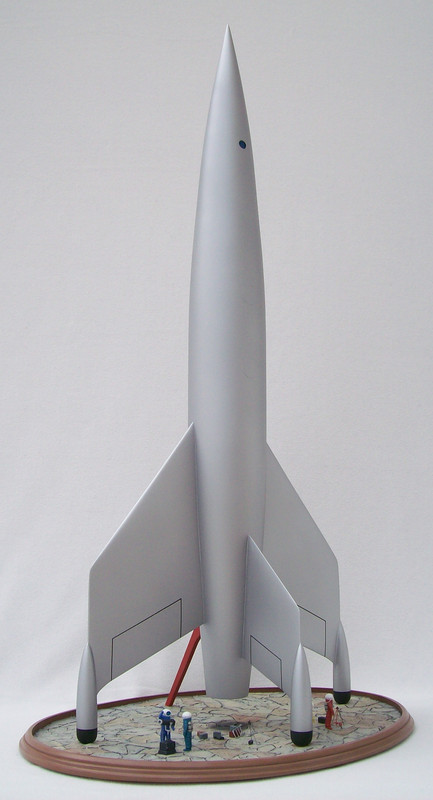 Masterpiece Models 1/48 Scale Luna Spaceship Diorama From the Movie ...