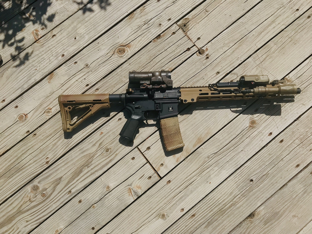 Official M4A1 USASOC URG-I and NSW URG-I and Clone Picture and ...