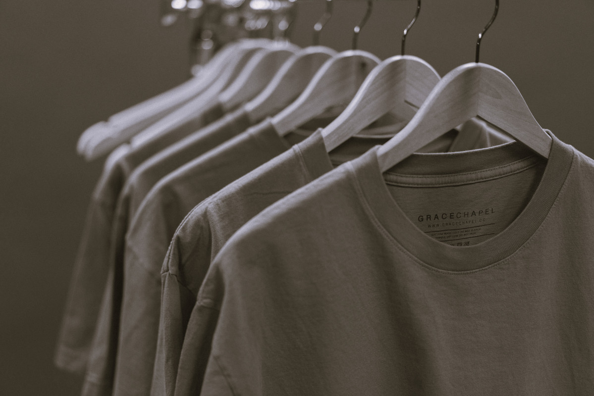 cloths green bw — Postimages