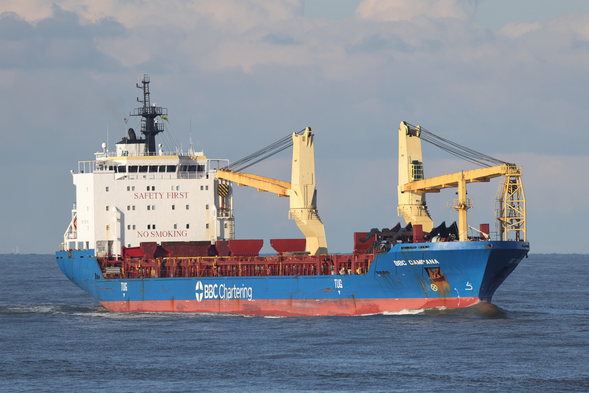 JIMK7942 — Postimages