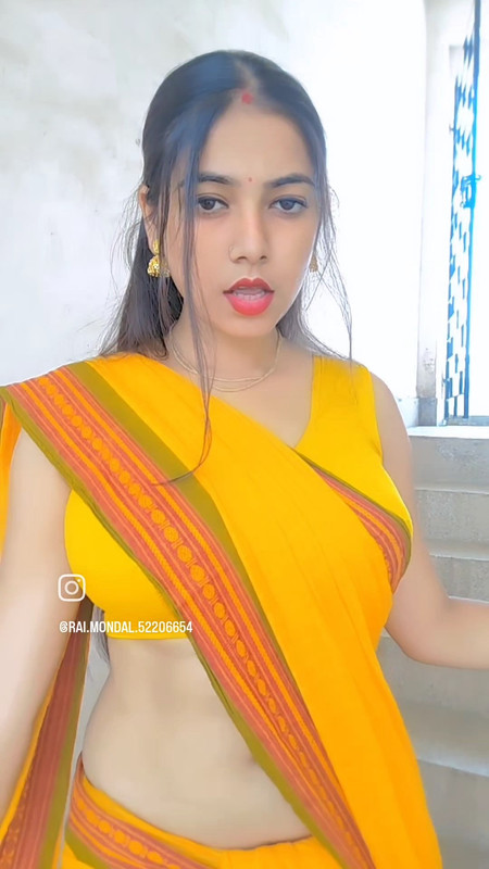 cute girl navel in yellow saree mp4 snapshot 00 11 912 — Postimages