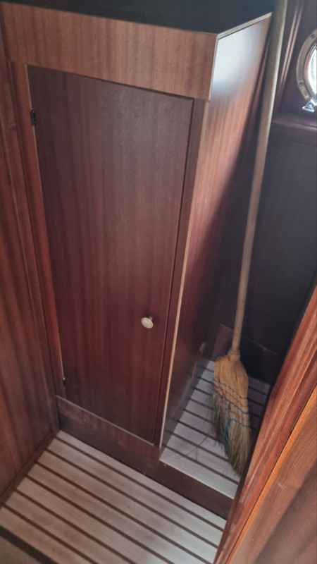 IMG 489b8831f7701dba8813728bdc8c52e9 V — Postimages