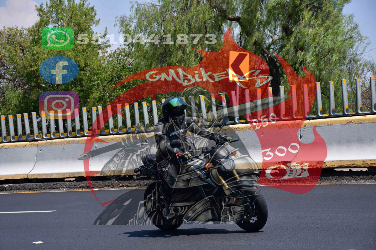 CH2 3059 — Postimages