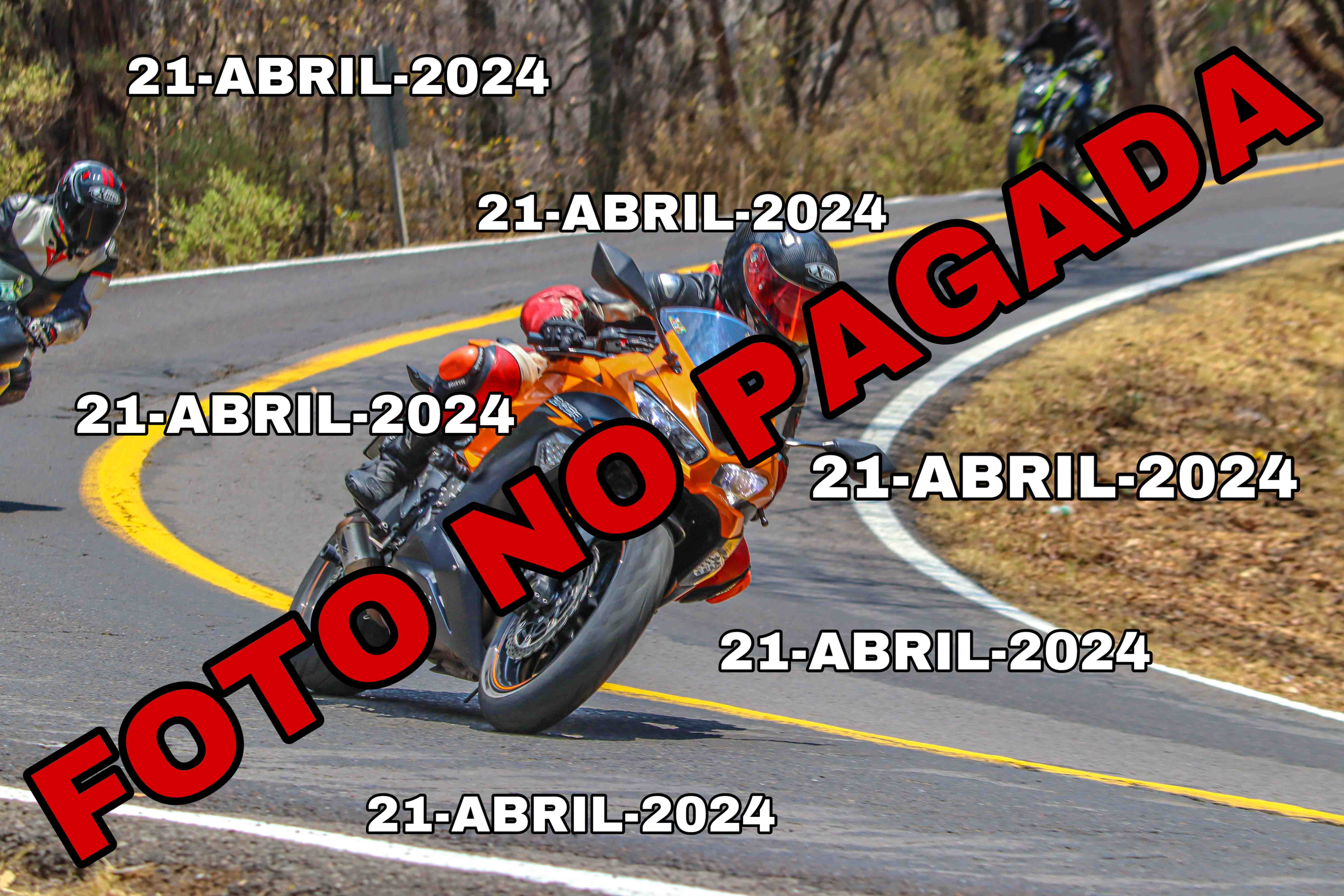 CA 1017 — Postimages