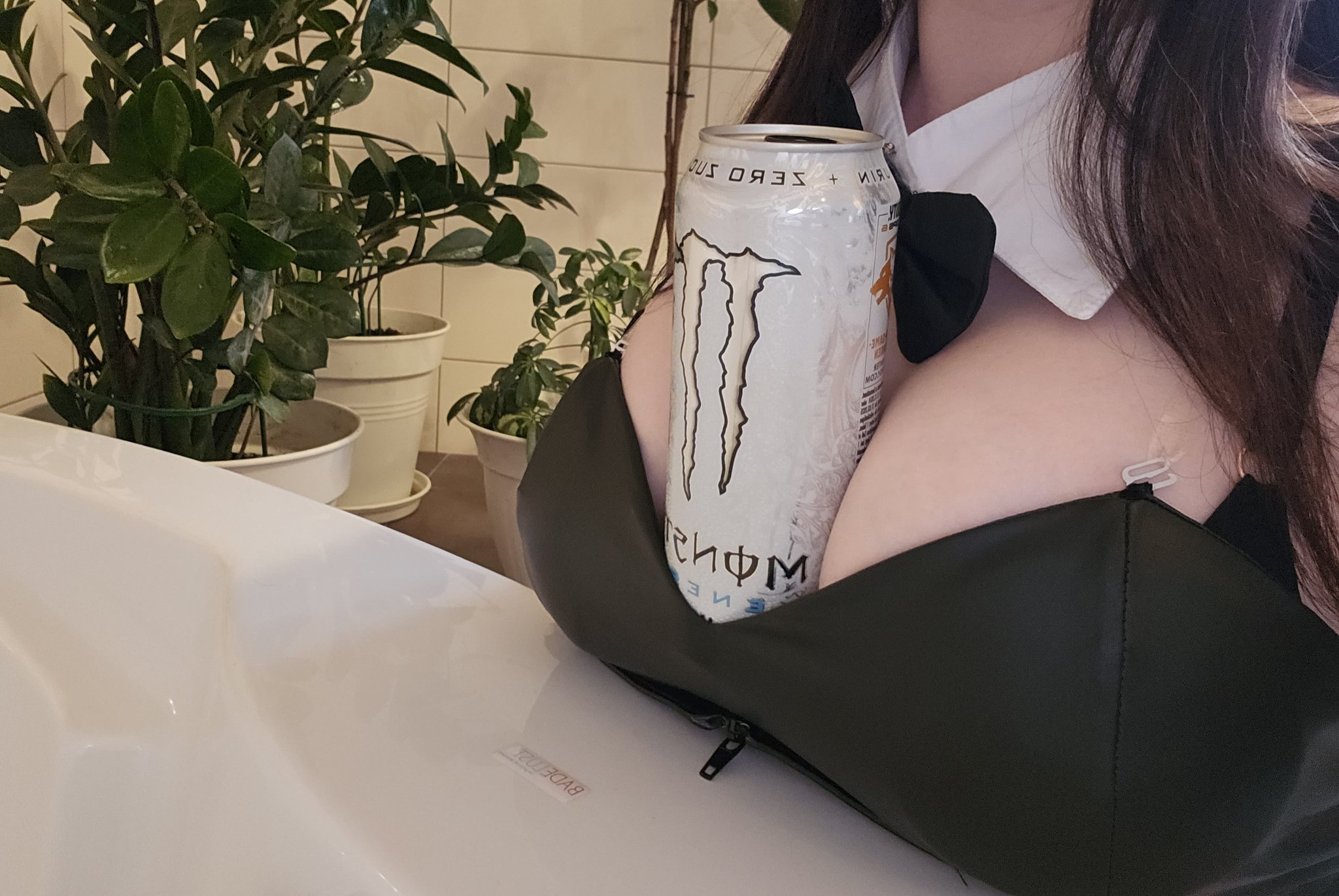 Gov53br Xs AENUw E — Postimages