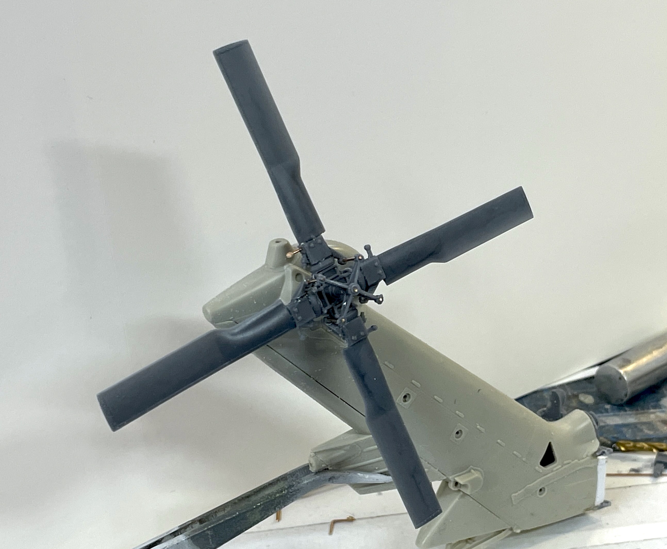 SB 60 H Fuselage Tail Rotor Comp — Postimages