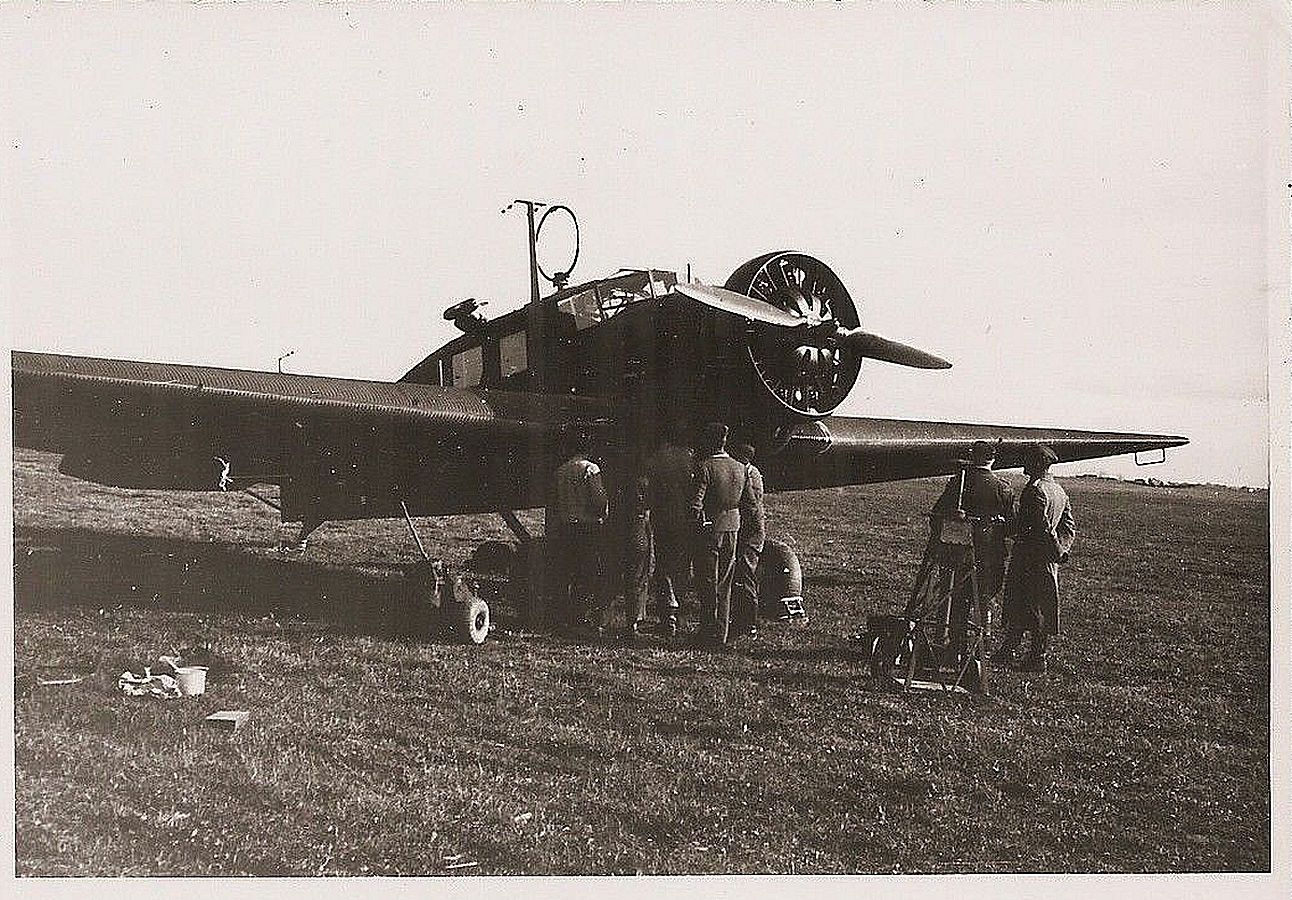 JUNKERS W 34 (hau) — Postimages