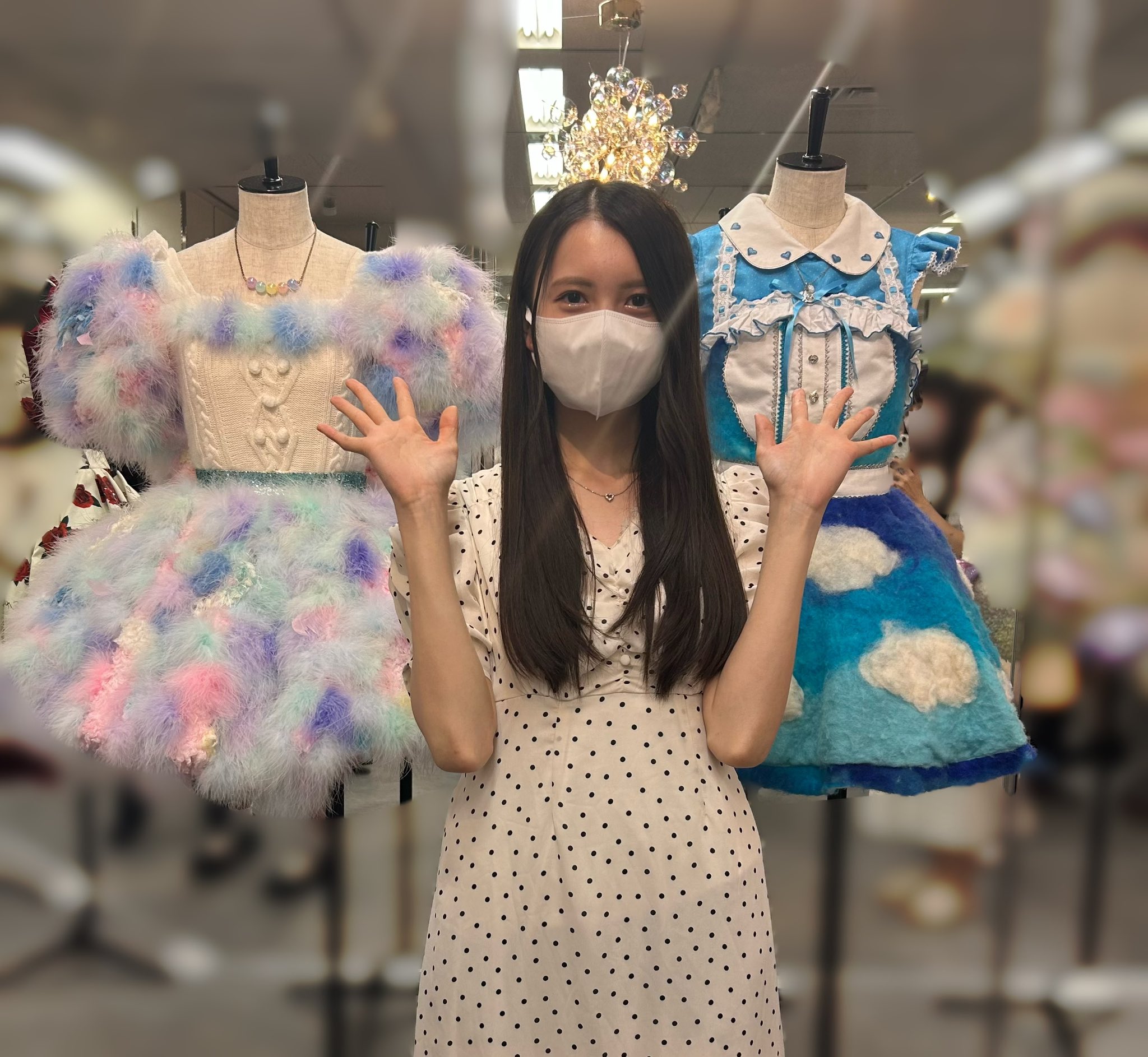 F2n Bl5 Ra8 AAQK57 — Postimages