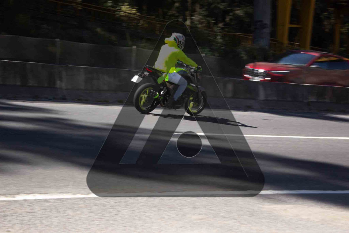 MG 1219 — Postimages