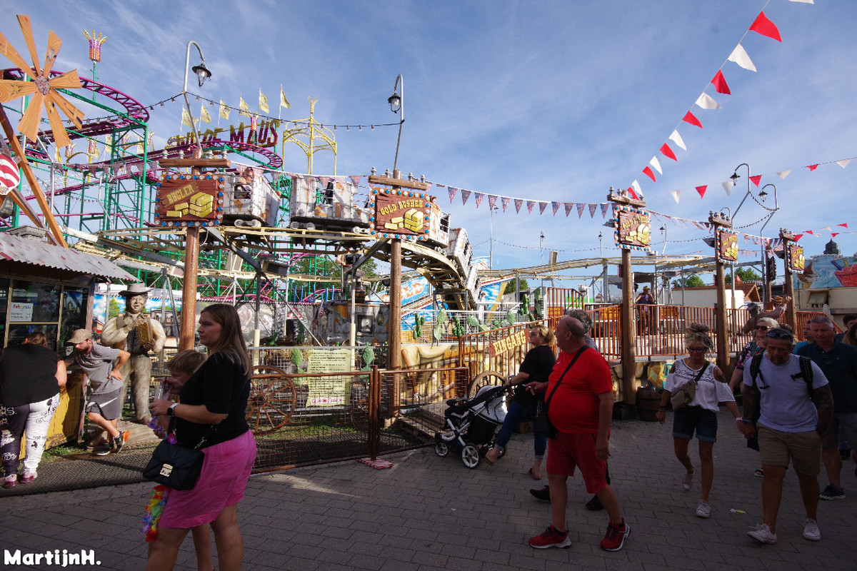 Worms 23 52 — Postimages