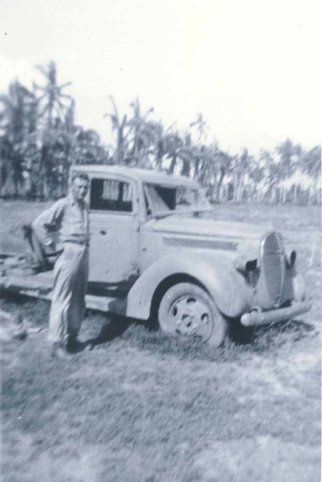 Abandoned Japanese 1938 or1939 Ford — Postimages