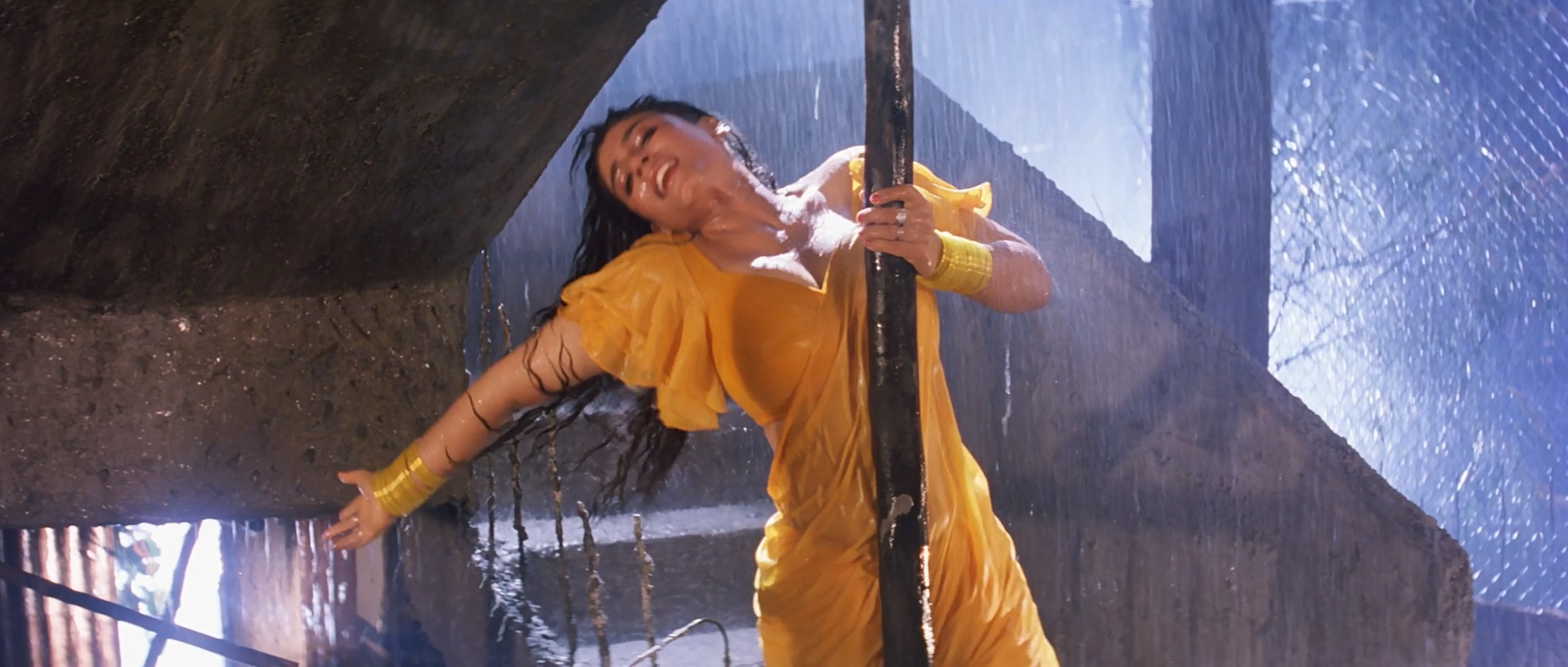 M2 (7) — Postimages