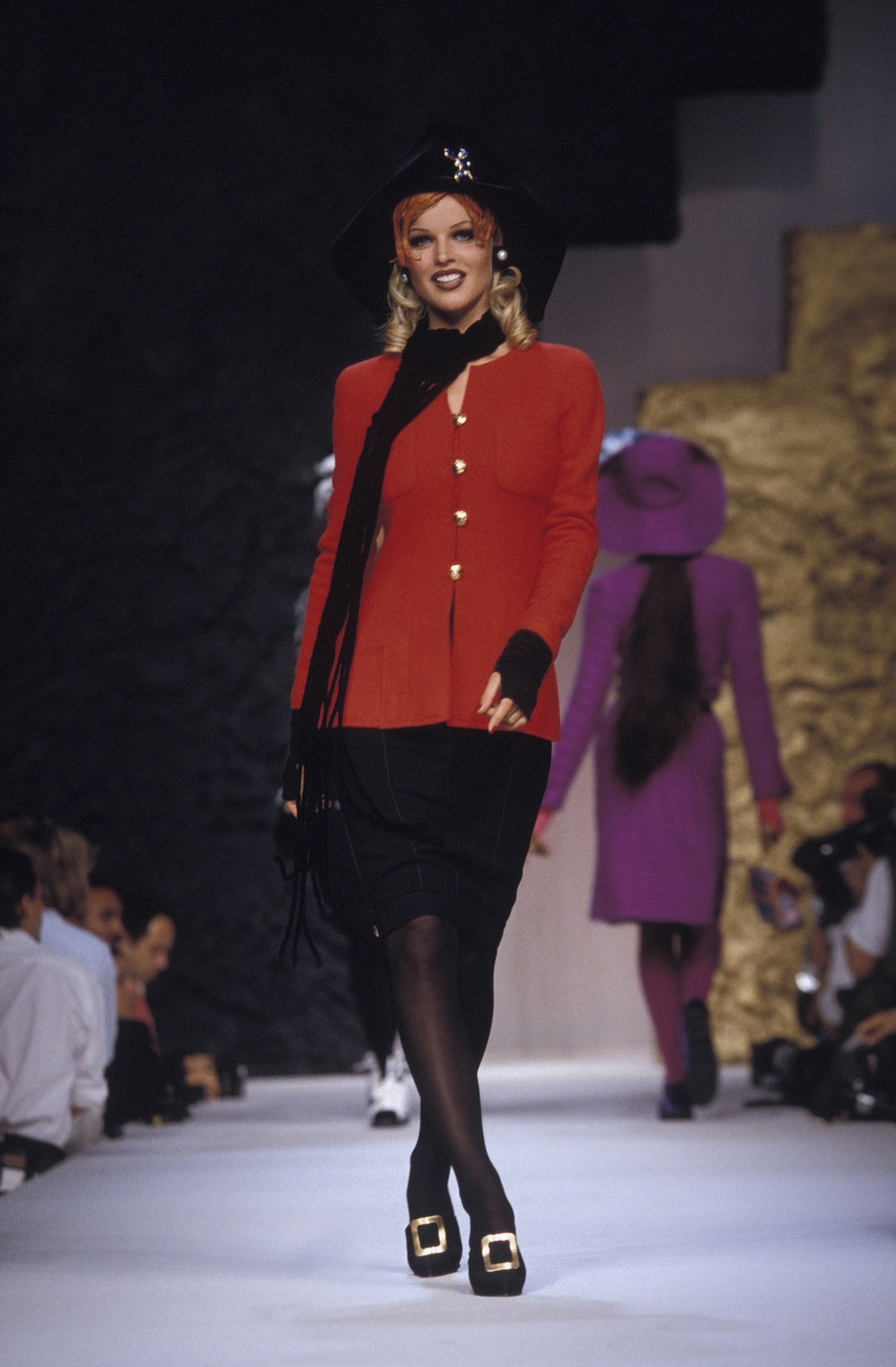 Fashion Classic: CHANEL Haute Couture Fall/Winter 1992 | Lipstick Alley