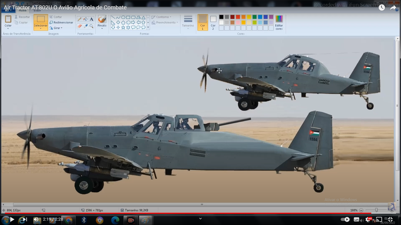 Air Tractor AT-802U with muscles