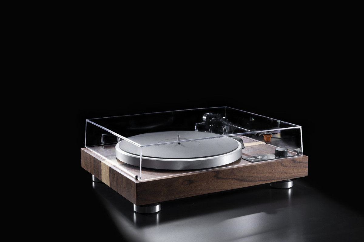 1 BAB8 CA5 2021 4 B74 BE4 D FAA7 C5 B8 B763 — Postimages