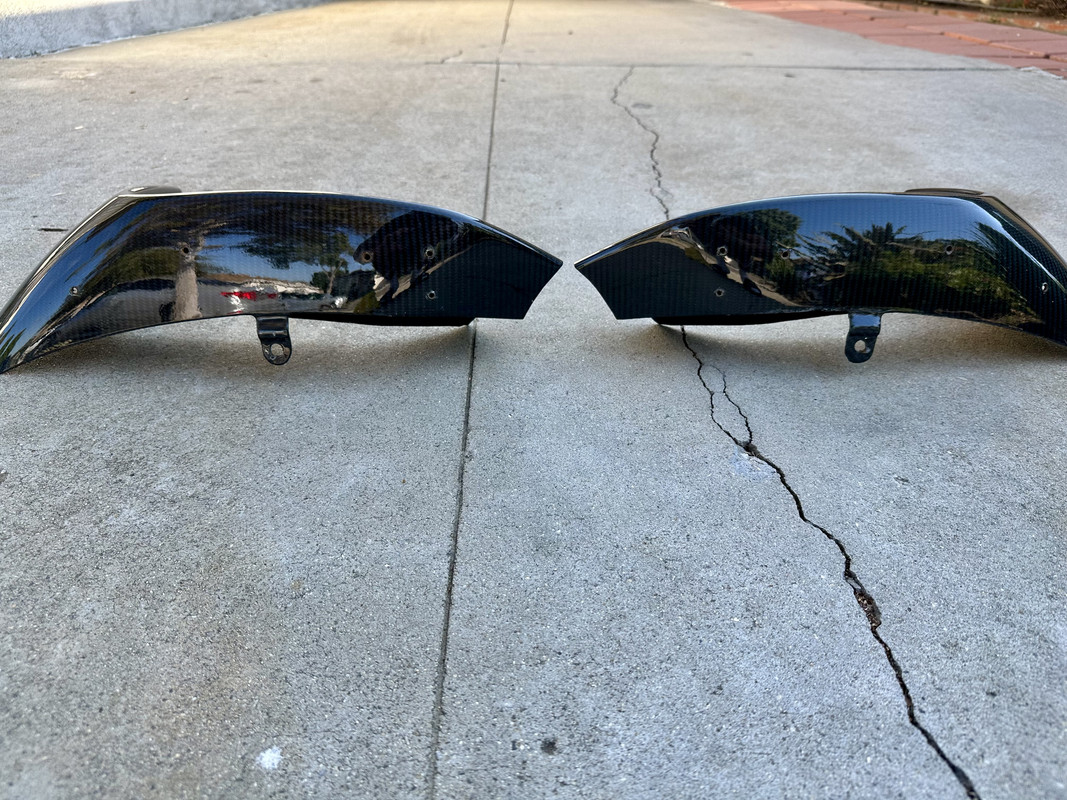 FS: M Performance Carbon Fiber Front Splitters