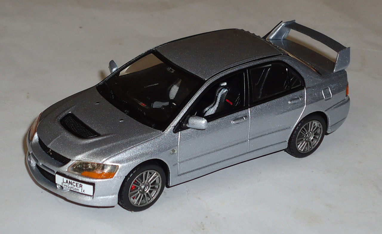 Mitsubishi Lancer EVO IX — Postimages