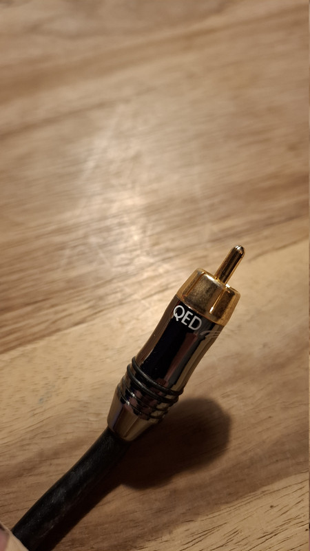 QED Performance Subwoofer 6m