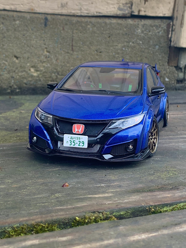 1/18 Ebbro Honda Civic Type R (FK2) Finished Custom | DiecastXchange Forum