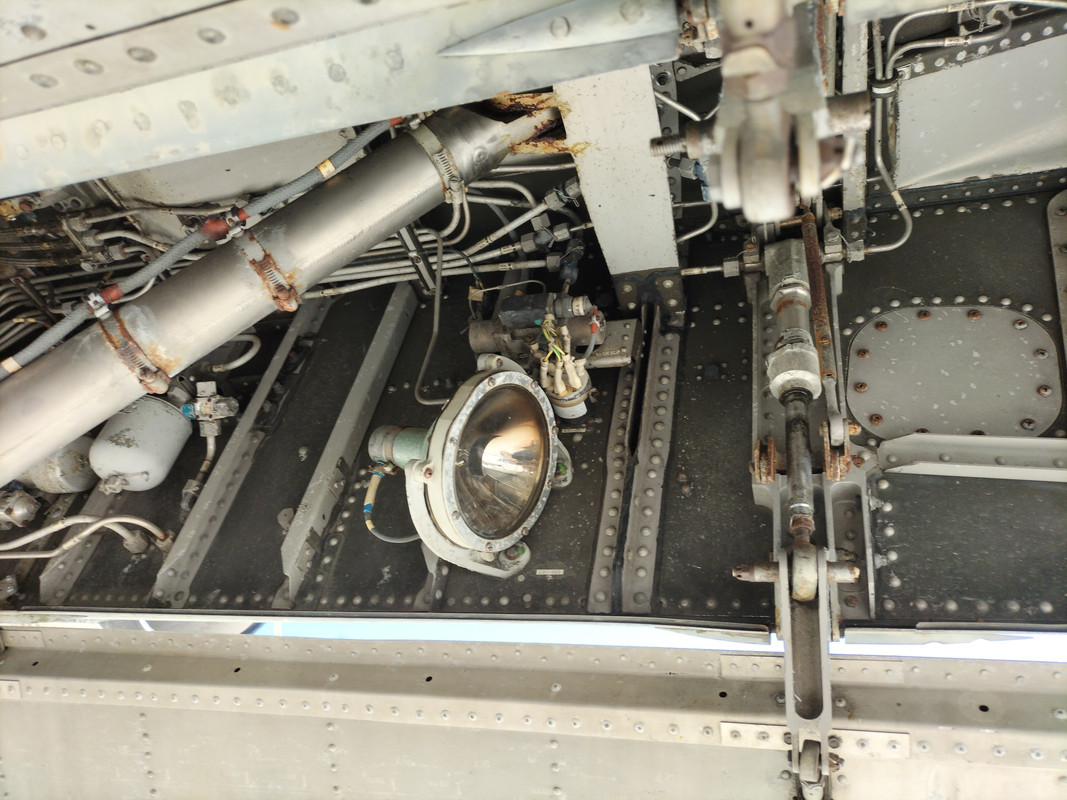 Saab AJSH 37 Viggen Aviodrome. - Aviation Photography - Britmodeller.com