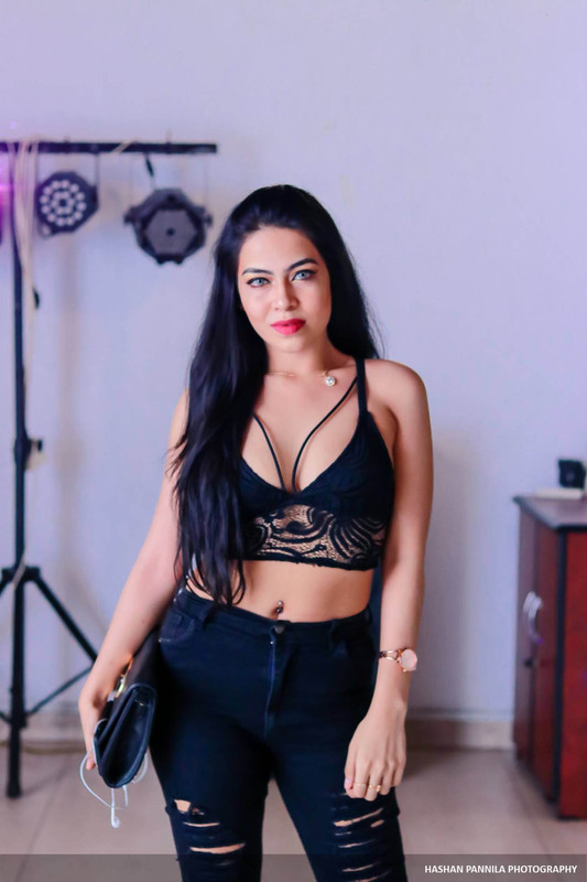 srilankanmodel 1543333187 6525076 — Postimages