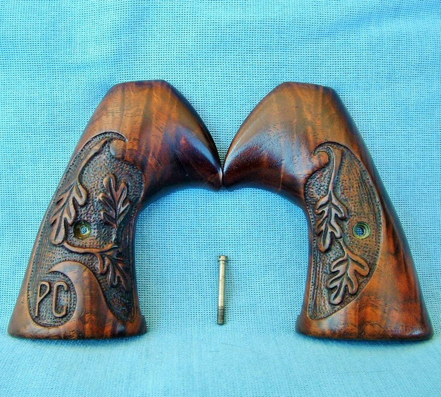 Identifying grip maker…? | Colt Forum