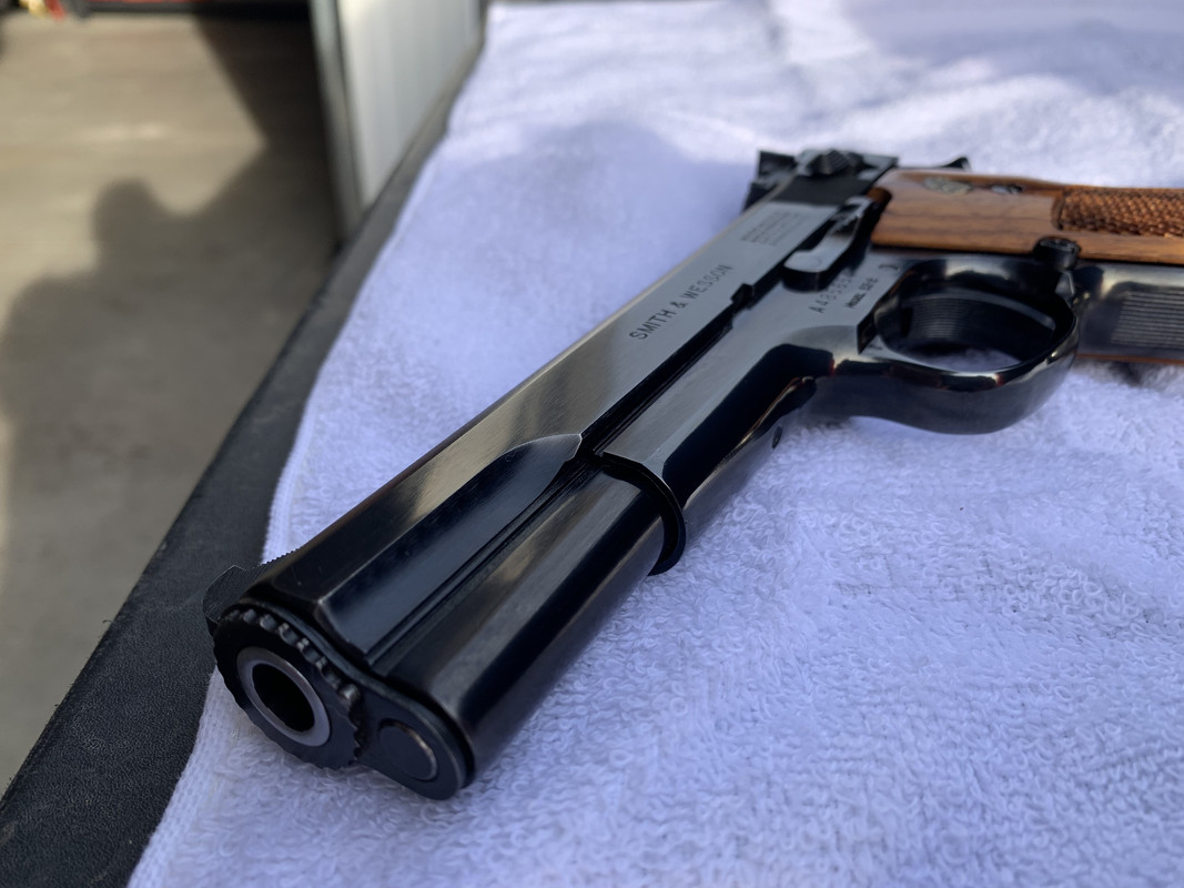 FC5 D21 E6 8884 4479 B18 B 074 CACED4 EAC — Postimages