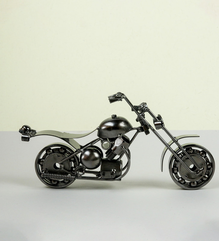 SARA38397 R — Postimages