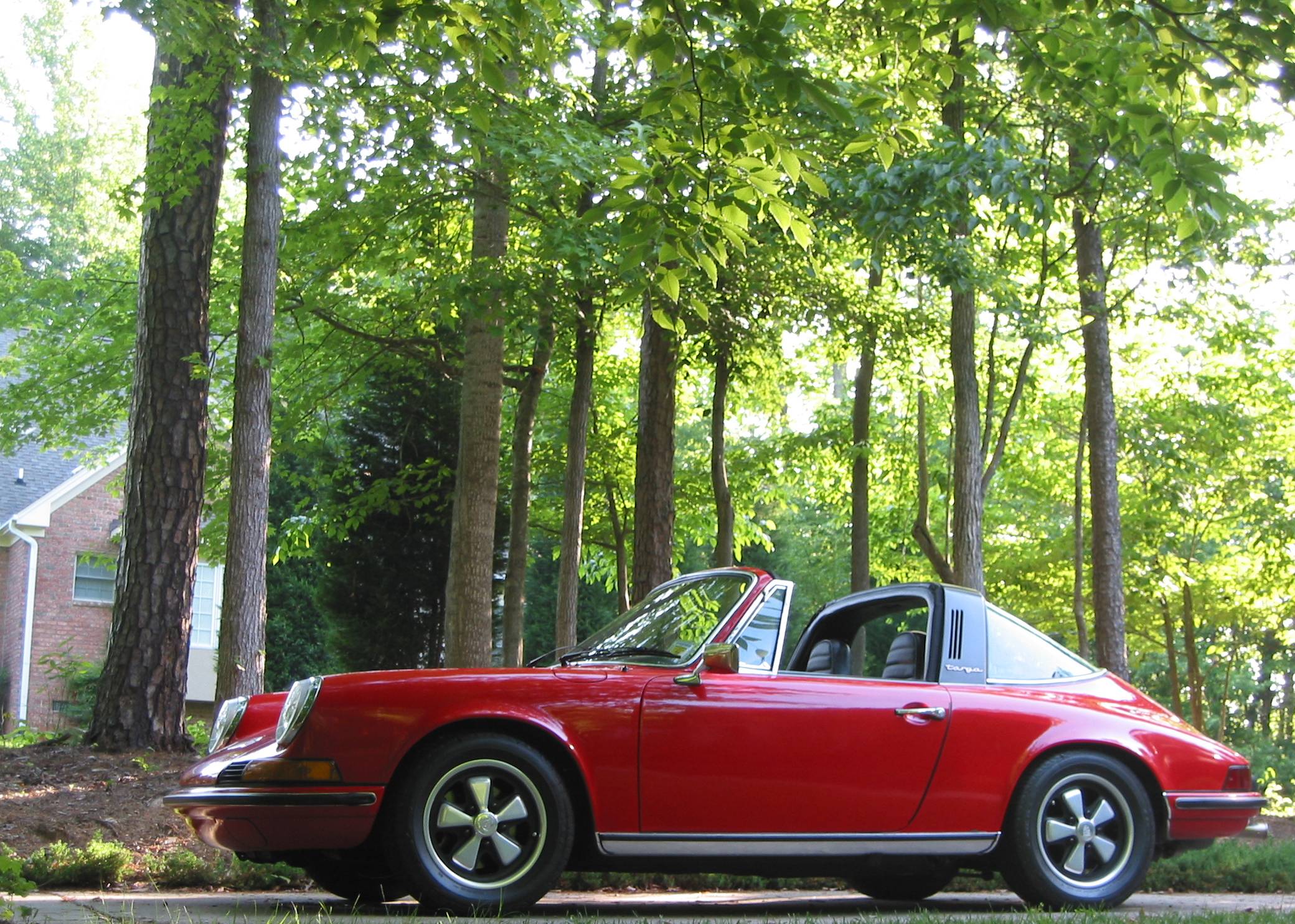 Ground level Driver side front — Postimages