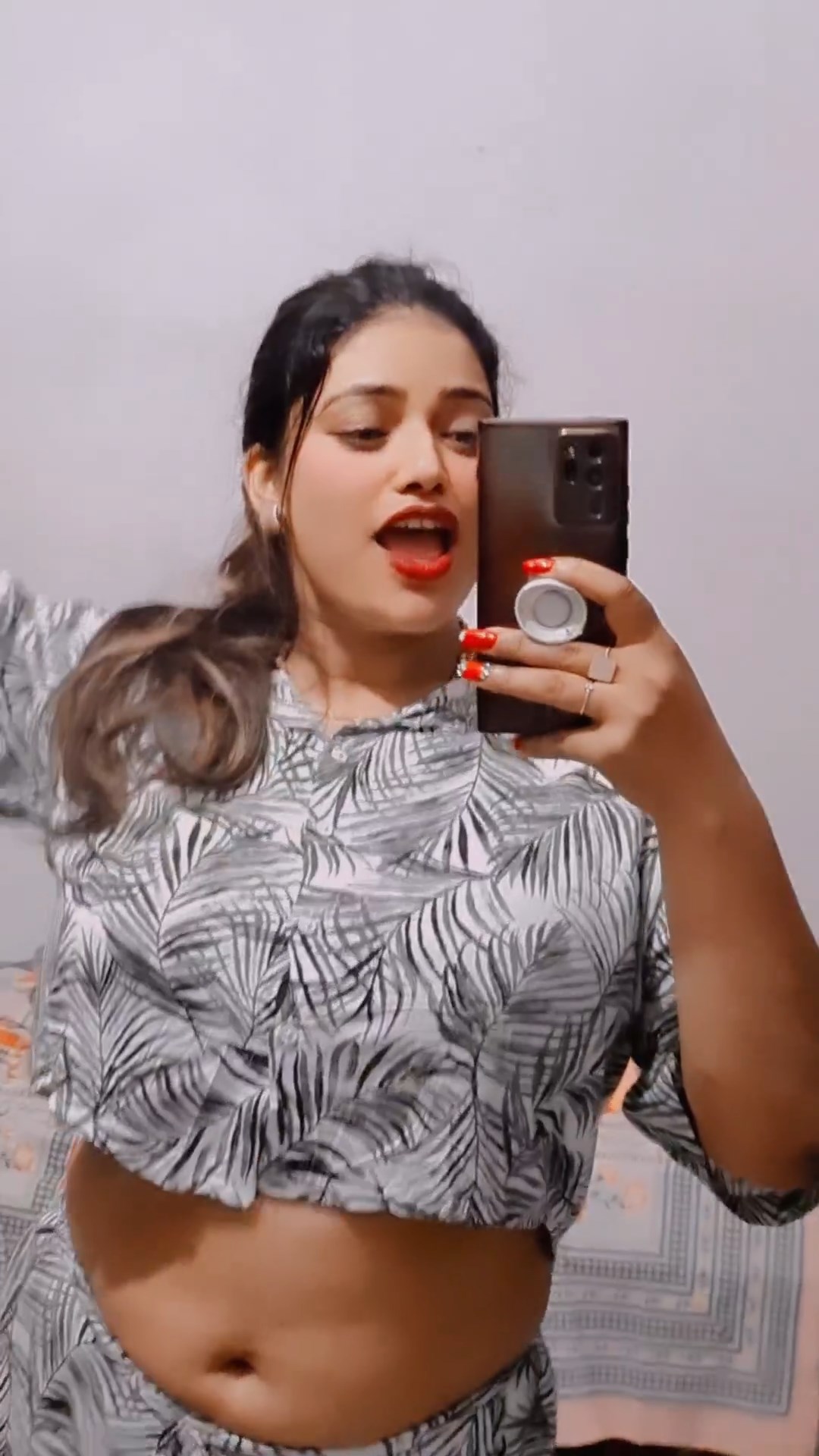 Chubby girl huge boobs and deep navel in sleepwear mp4 snapshot 00 04 700 — Postimages