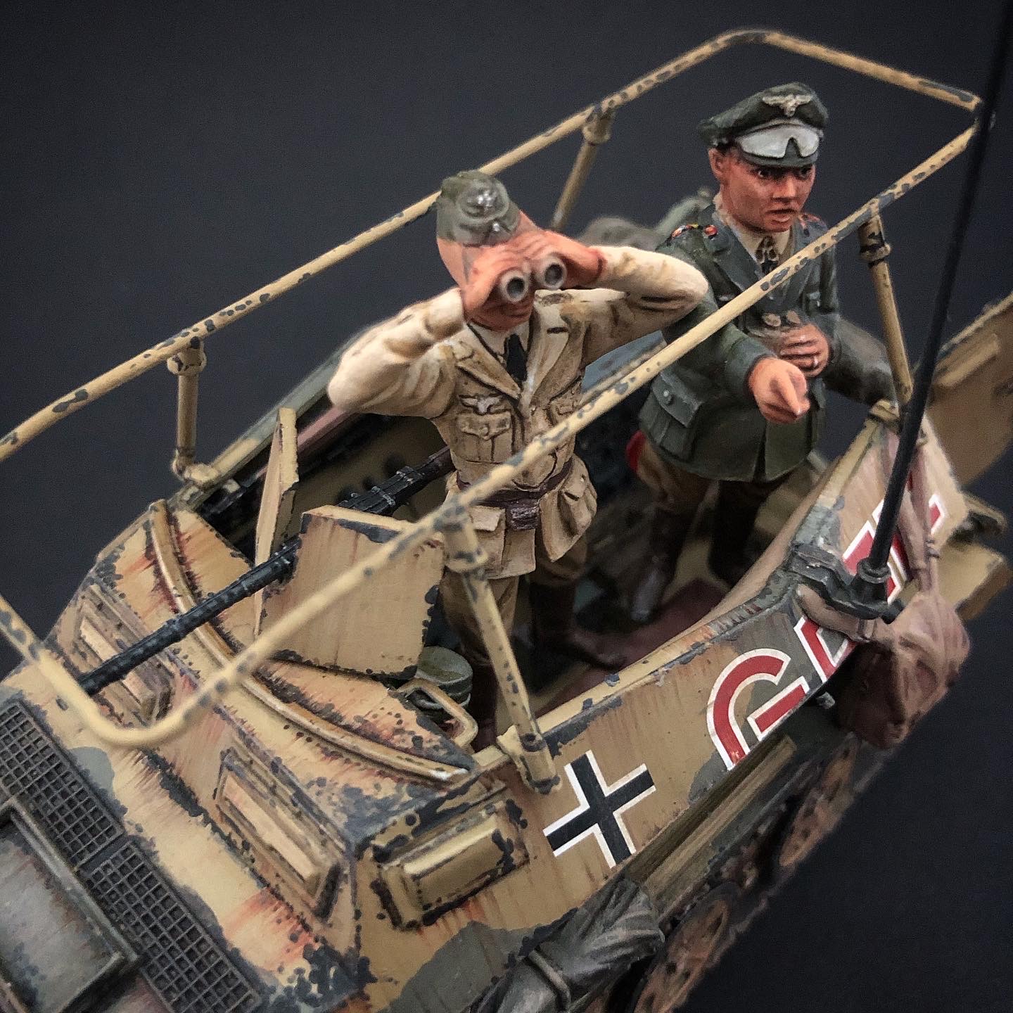 C8 DA1 D49 A545 4165 9 B84 C2 B884409 EB0 — Postimages