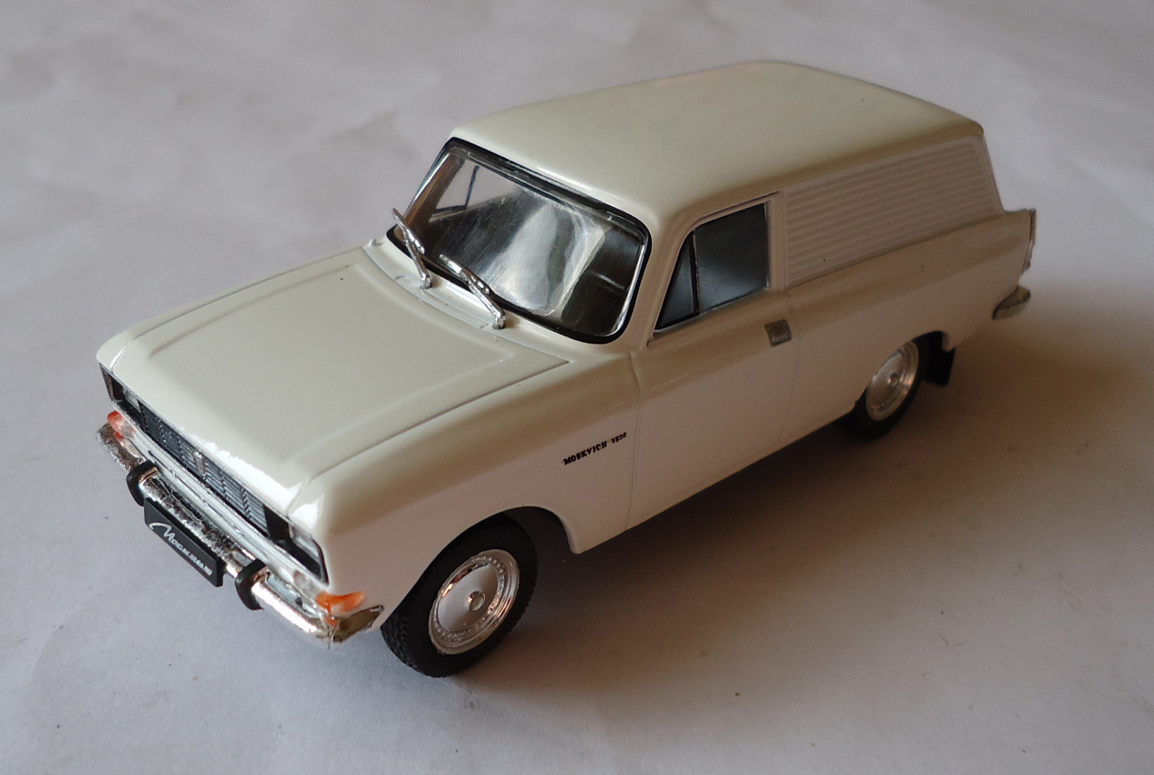 Москвич 2734 — Postimages