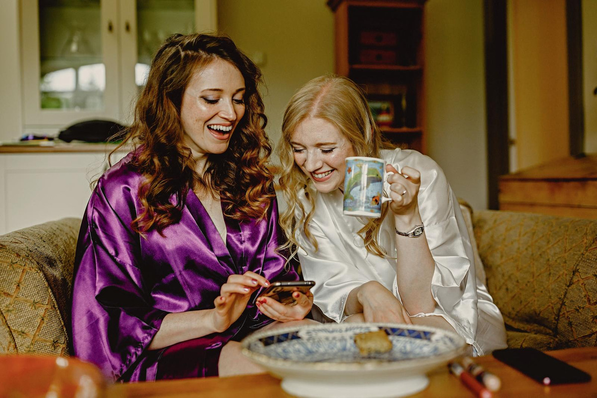 058 Juliet and Steve — Postimages