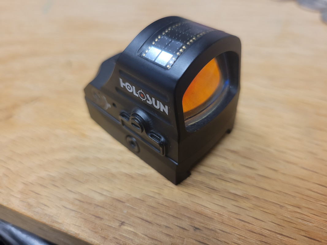 Holosun 507C X2, Red with Picatinny Mount, Used in Excellent Condition ...