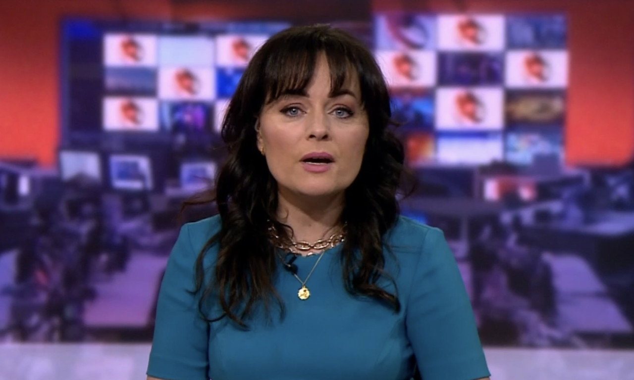 1 AB5 AB4 C 8361 4 A37 9740 07 CD5062 B965 — Postimages