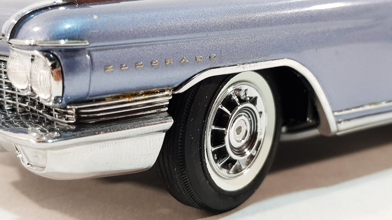 CDY60 ELD653 — Postimages