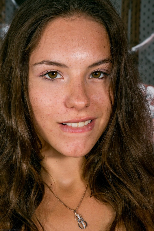 can059 ROK 305642147 — Postimages