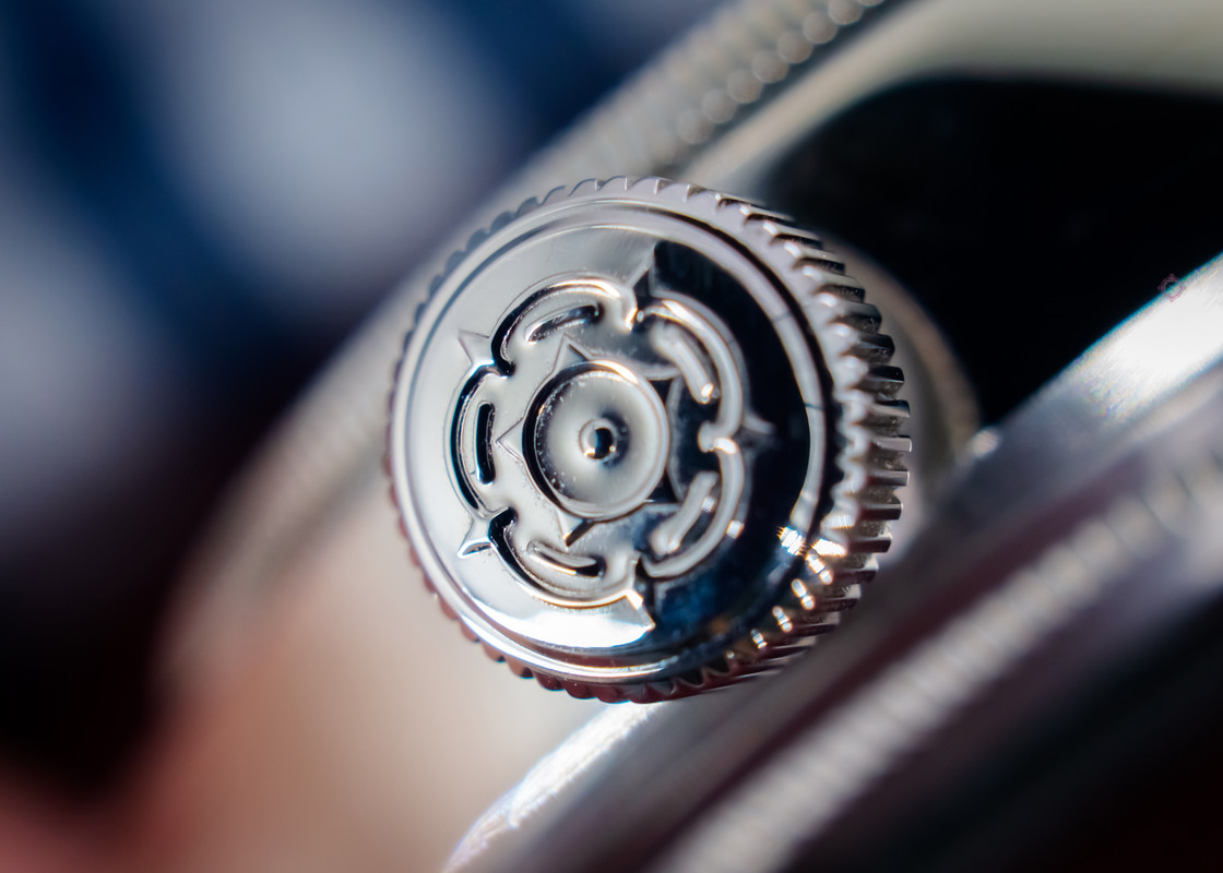 93 1200653 — Postimages