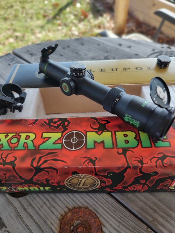 Leupold Zombie Max VXR 1.25-4 rifle scope custom shop. Green dot ...