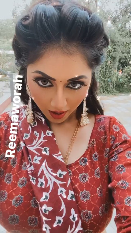 rima vohra navel deep closeup in red saree mp4 snapshot 00 00 455 — Postimages