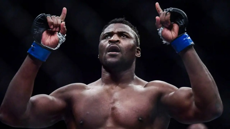 Нгану ще търси помощ от две боксови легенди преди битката с Фюри — MMA.BG