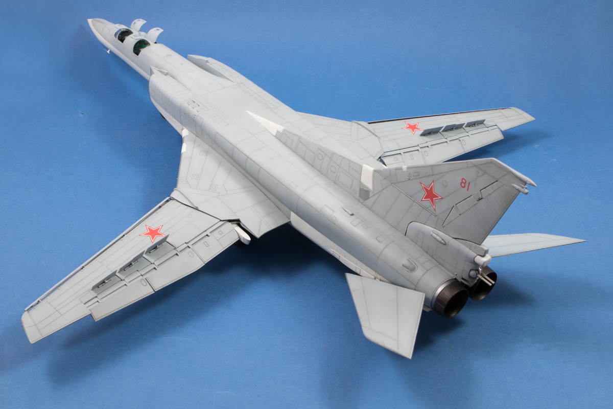 Trumpeter 1/72 Tu-22M2 Backfire - Ready for Inspection - Aircraft ...