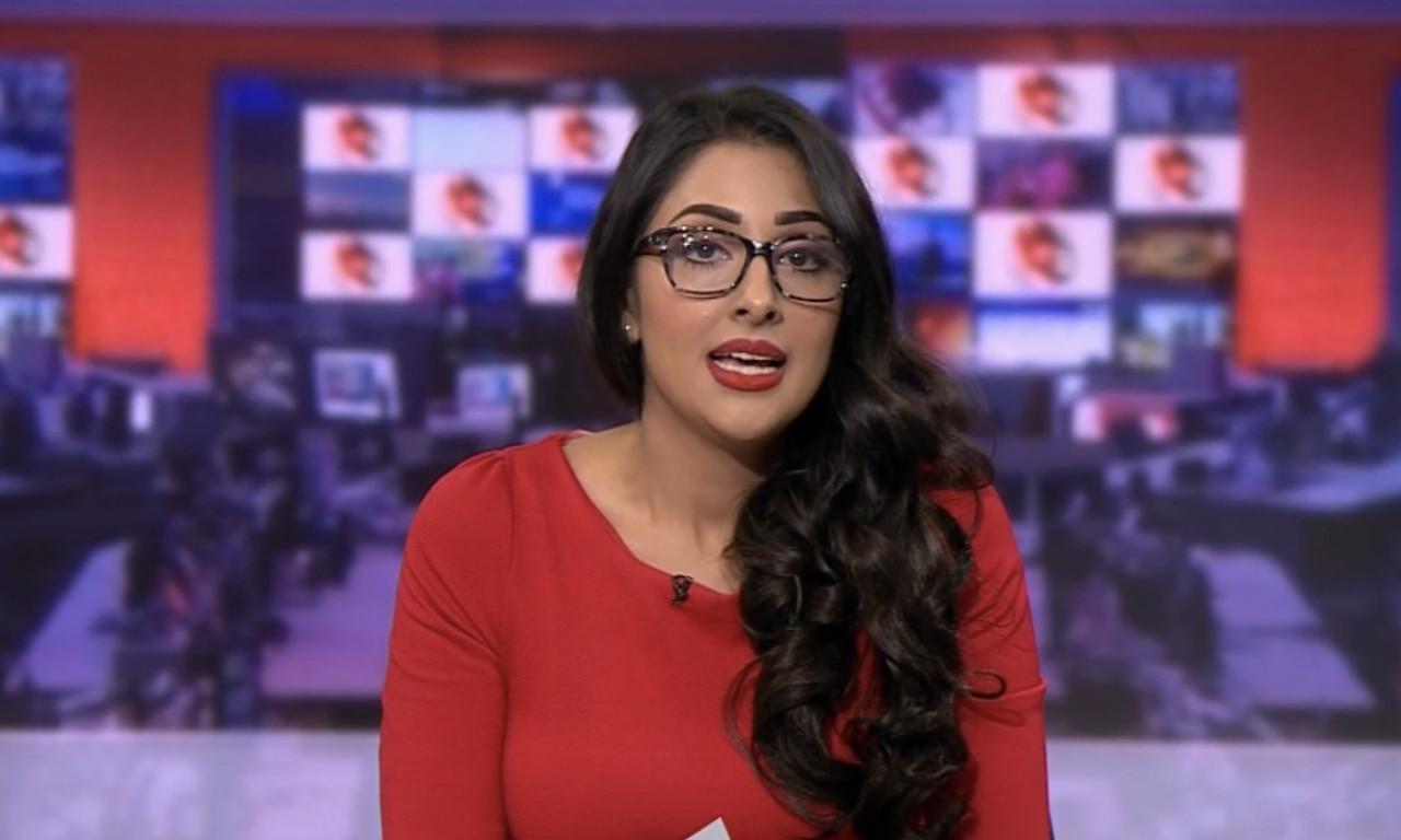 DC6 D20 F1 C2 B4 4 EAB 8 FB8 AB28278 A41 D6 — Postimages