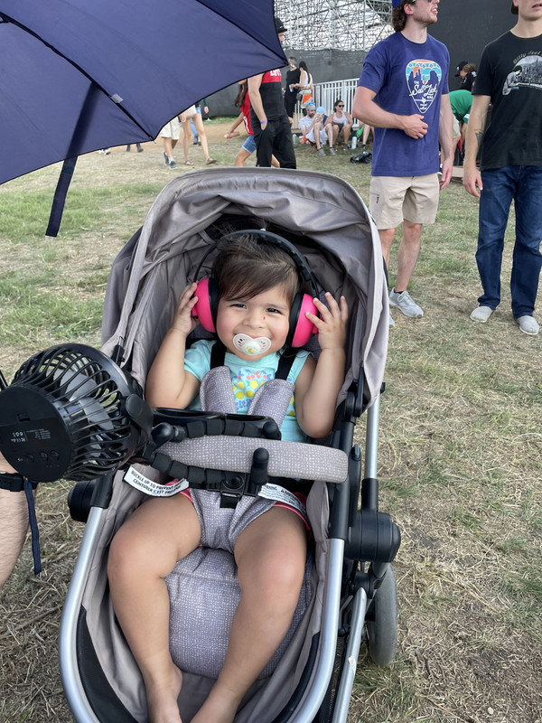 A7787619 C94 C 4386 B819 504 B6445 BB5 A — Postimages