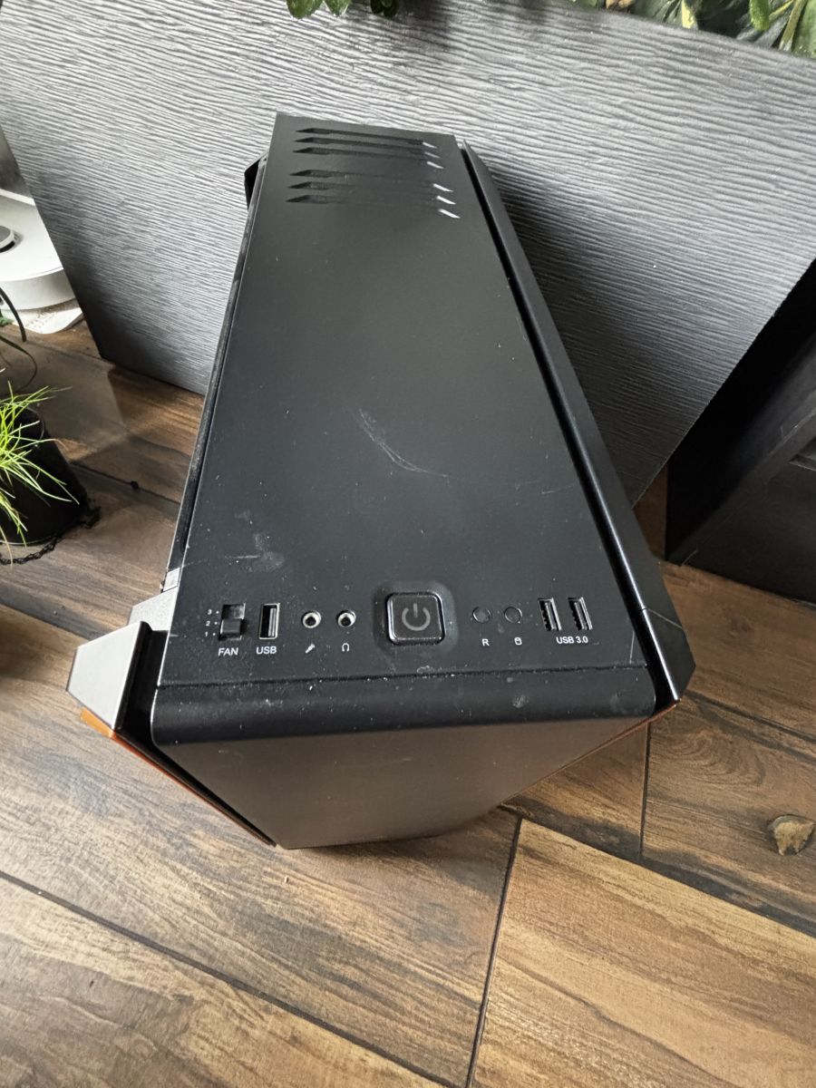 be quiet Silent Base 601 Orange 3 — Postimages