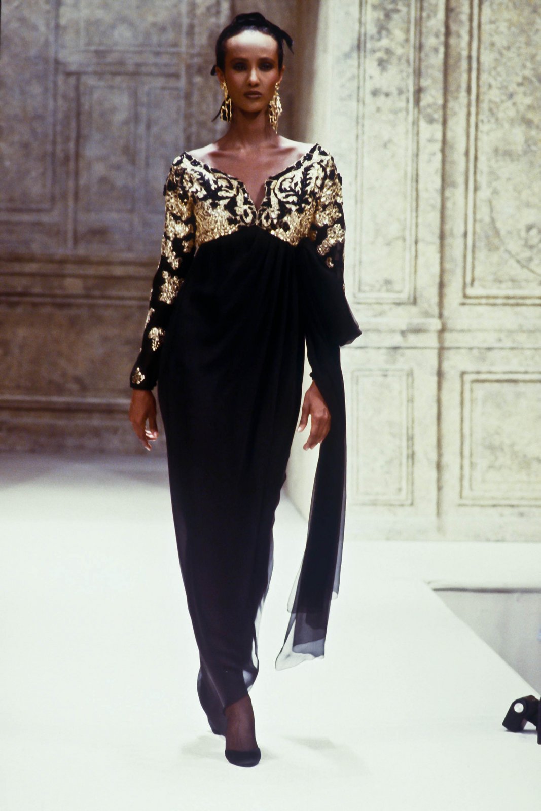 Fashion Classic: Christian DIOR Haute Couture Fall 1988 | Lipstick Alley