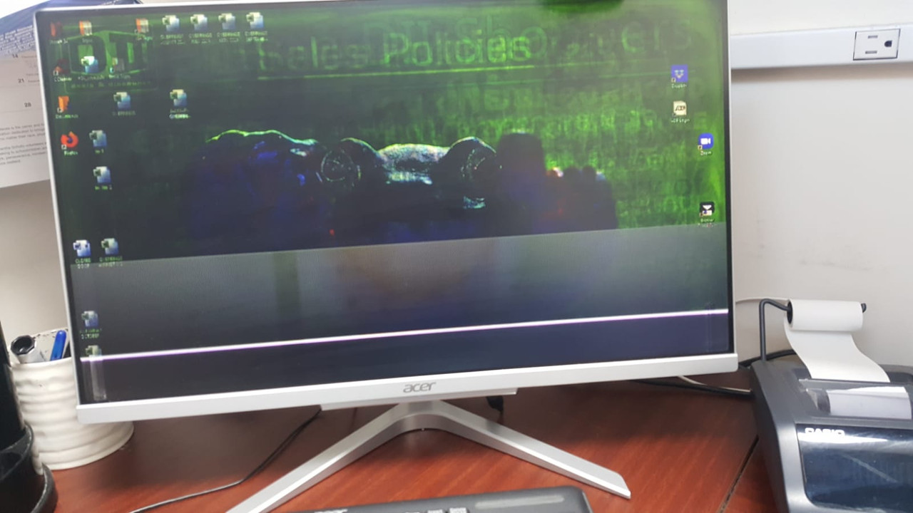 Computer Possessed - LCD Panel Burnt? : r/techsupport