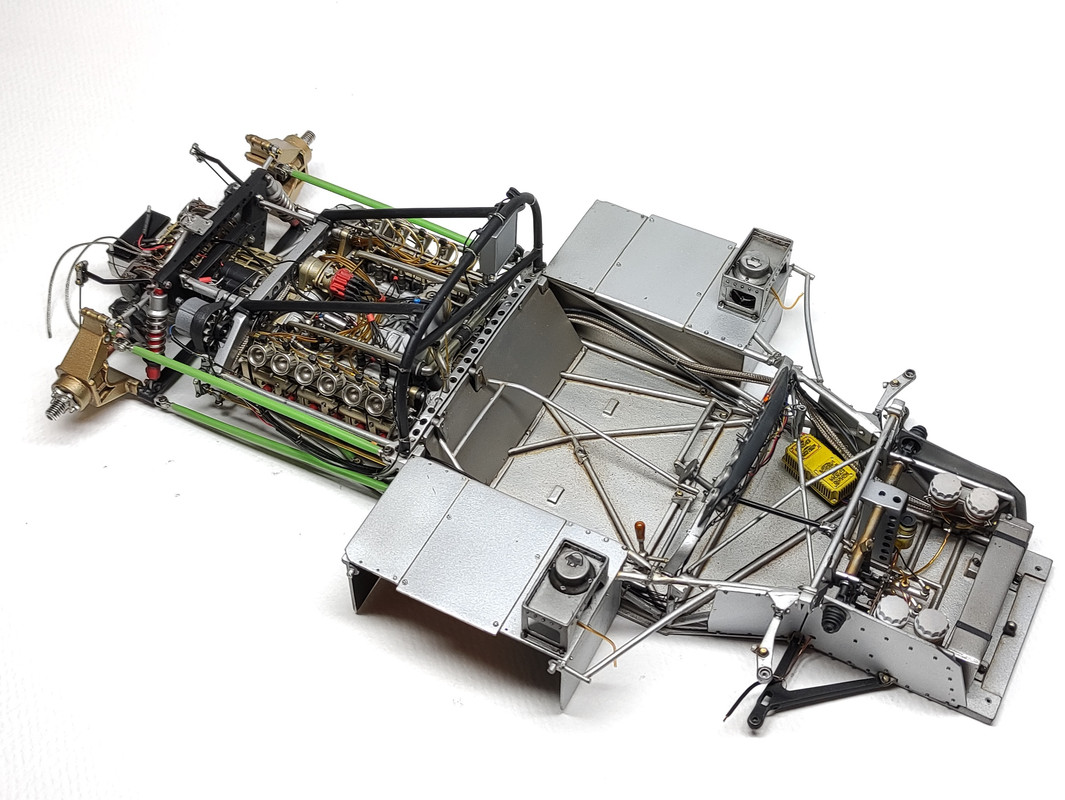 33 TT12 220 — Postimages