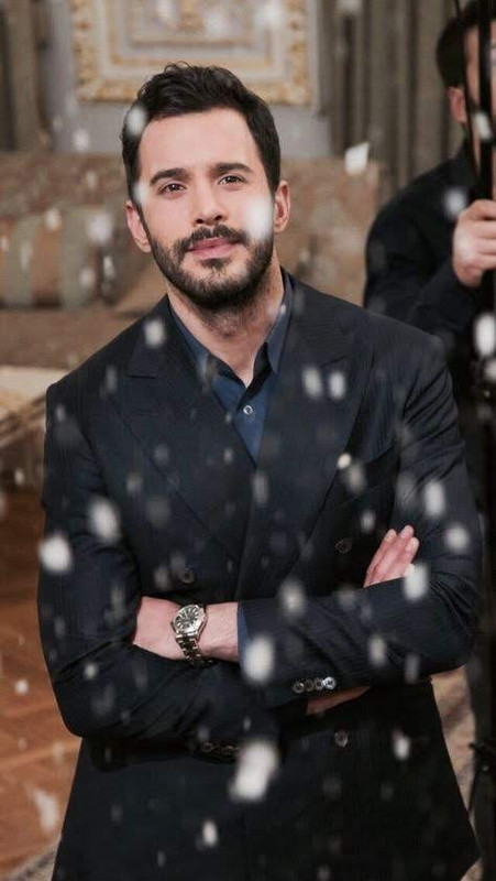 ERIoj Bf XYAEon GK — Postimages